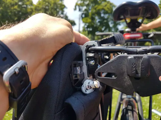 Arkel Bug Review: The Perfect Bike Commuter Backpack-Pannier - Bike ...