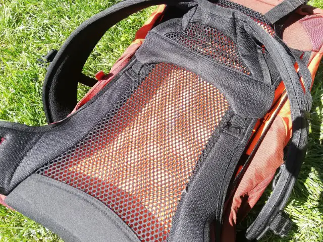 Osprey Radial Review: One Backpack To Rule Them All? - Bike Commuter Hero